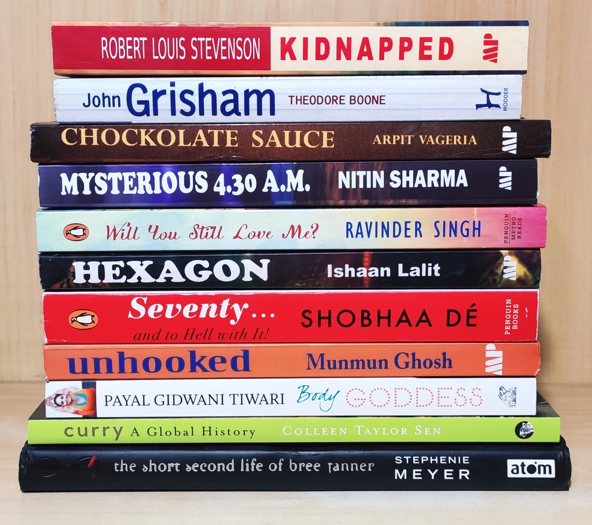 (Brand New) Set of 10 Books | Mix Genres | FREE Delivery & Bookmarks